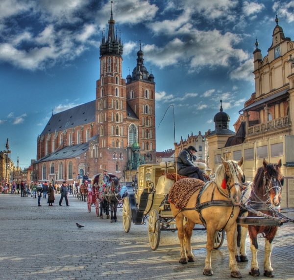 Nitravel - Mi stvaramo uspomene